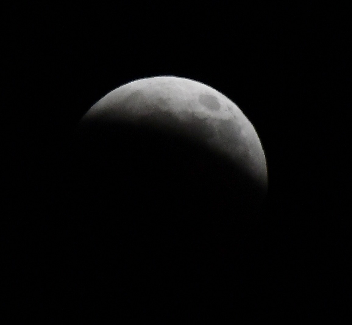 Wolf Super Blood Moon Lunar Eclipse is Spectacular Sight | Going Places ...