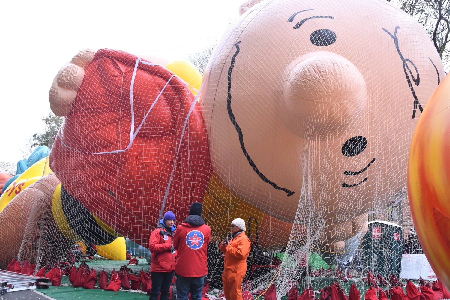 Before the Macys Thanksgiving Parade Comes the Macy’s Balloon Inflation ...