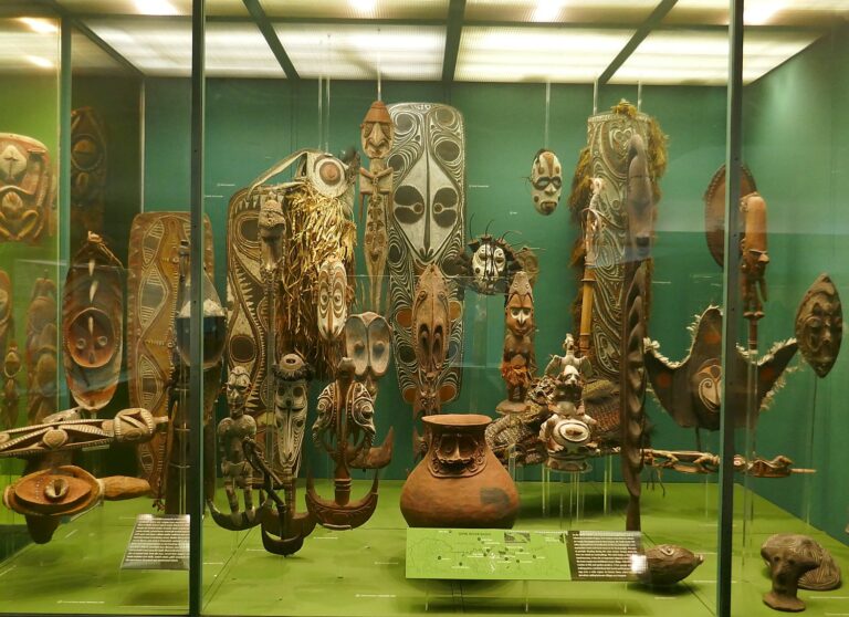 American Museum of Natural History’s New Gilder Center is LightYears ...